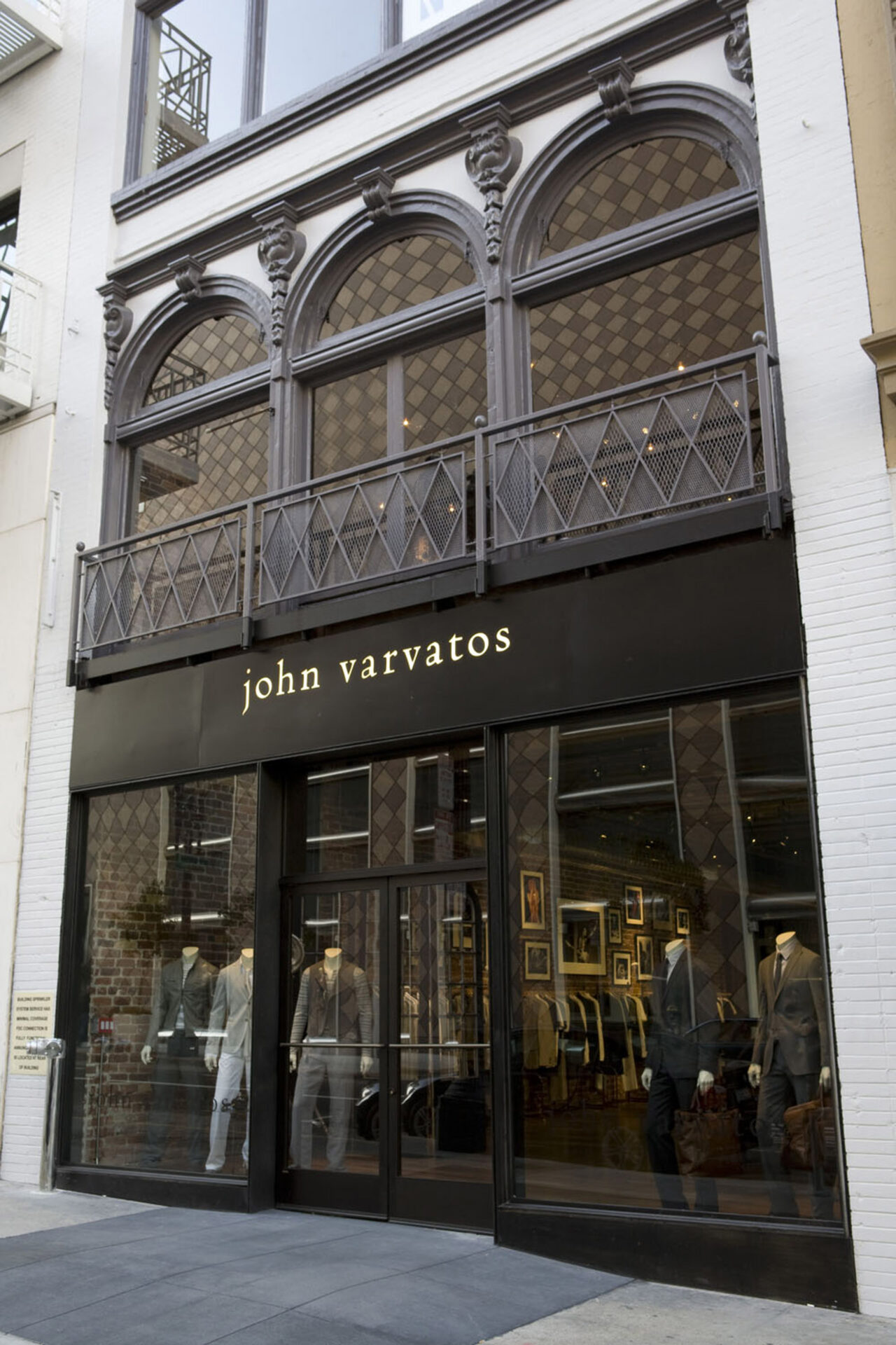 John Varvatos – Flagship in San Francisco, CA (John Varvatos) | Build Group